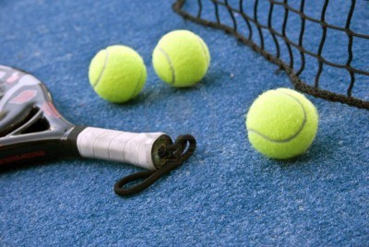 Reglamento: La Pelota de Pádel