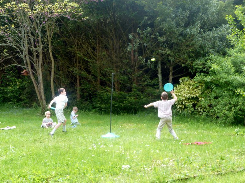 Turnball: Un Juego Alternativo de Raqueta